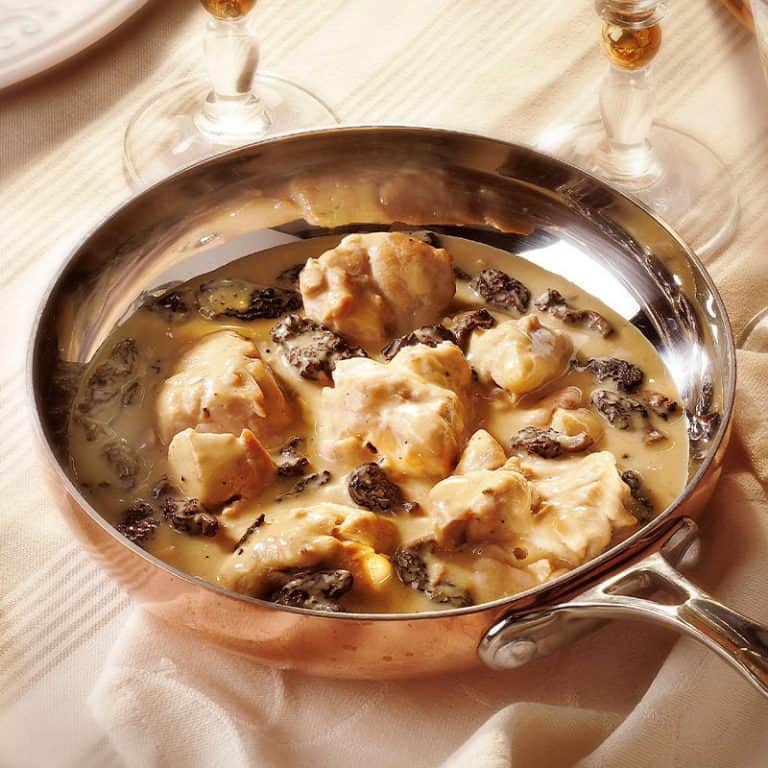 Ris de Veau braisés aux Morilles sauce Foie Gras - Le Moulin d'Arius